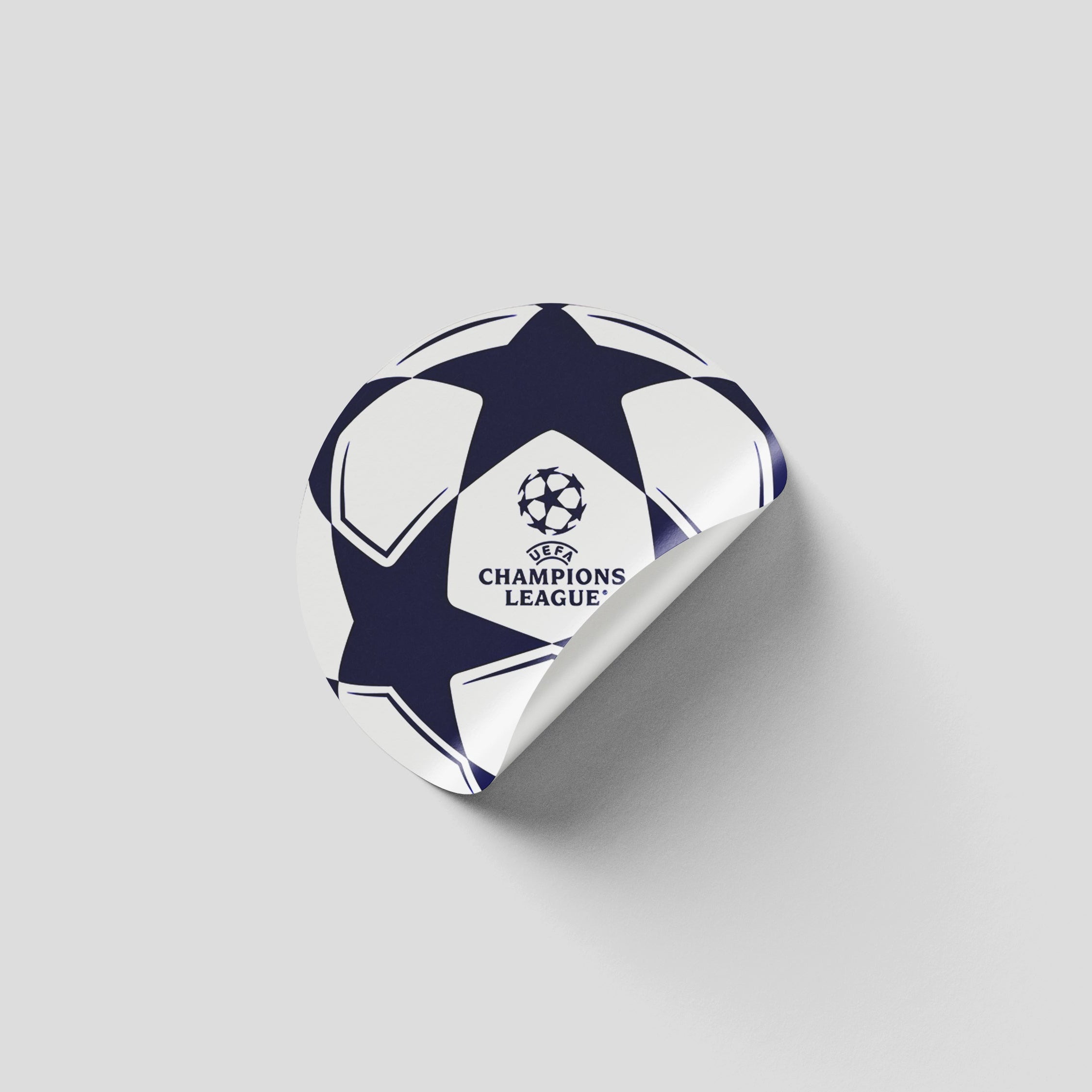 UCL BALL – Trescuadra